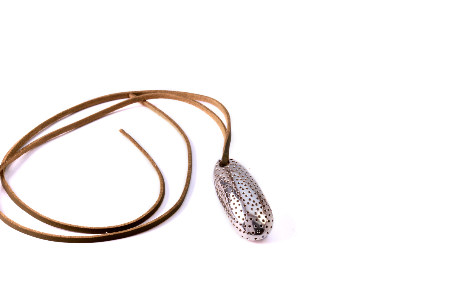 Merx silver pendnt